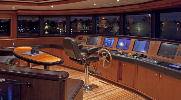 Helm Seats And Luxury Boat Chairs | STIDD Ergonomic Marine Seating